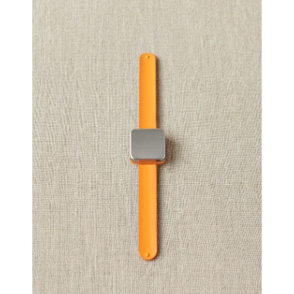 Cocoknits Maker's Keep: Magnetic Slap Bracelet for Knitting Tools