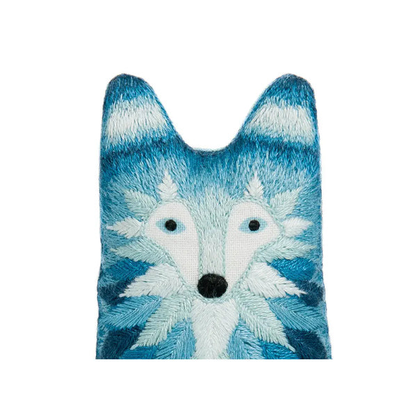 Kiriki Press Wolf Embroidery Sewing Kit - Perfect for Beginners! – The ...